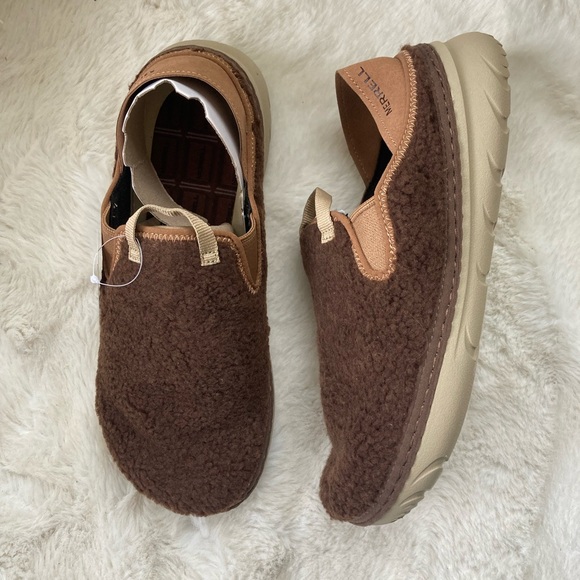 Merrell | Shoes | Merrell Hut Moc Cocoa Cocoa Sherpa Slipon Slipper ...